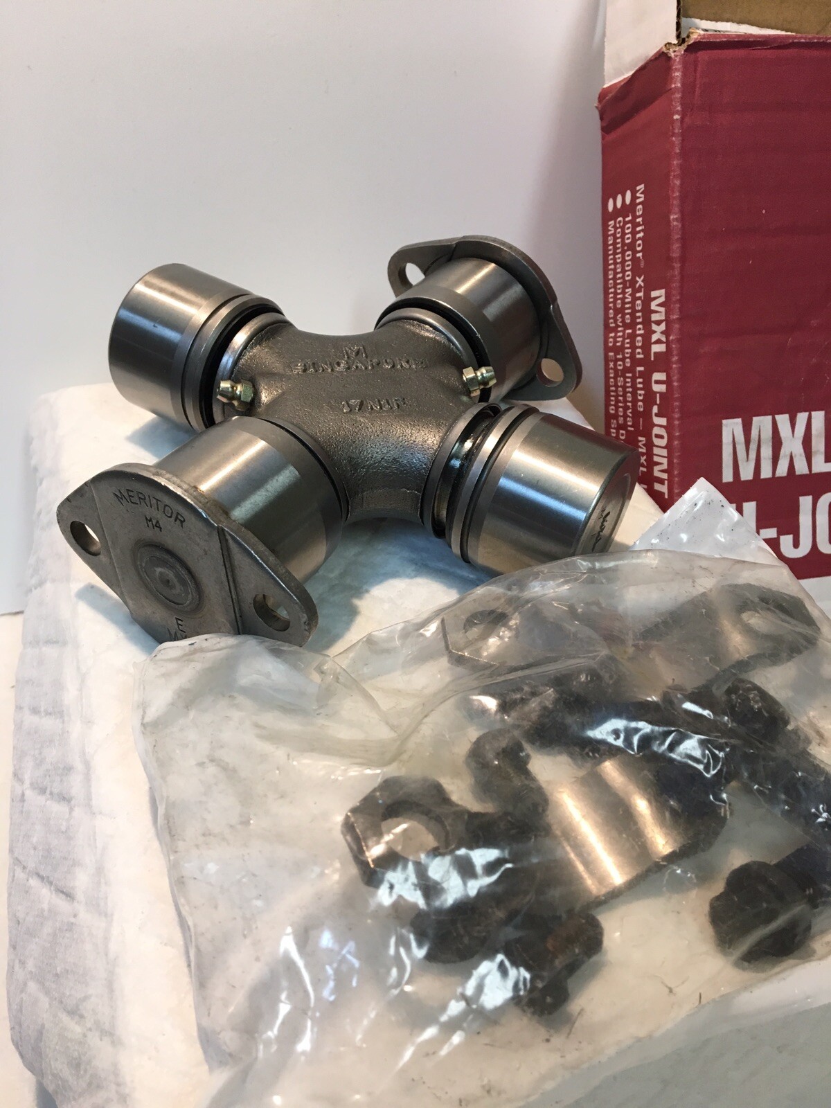One , M675X Meritor, 100K Lube, 1710 driveline,5-675x,6-0675,CP-675x ...