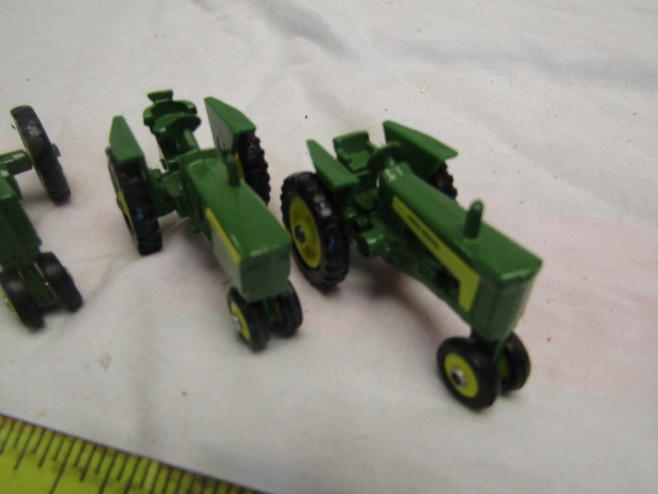 LOT ERTL FARM TRACTOR JOHN DEERE 1/64 SCALE NARROW FRONT GROUP MINI ...