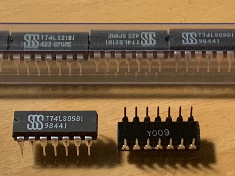 T74LS09B1 - SGS Thomson Semiconductor IC- quad 2-input AND gate, DIP-14 ...