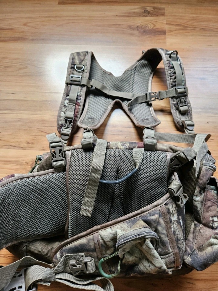 ALPS Outdoorz Big Bear EDGE Expandable Day Pack Camo Backpack Break Up ...