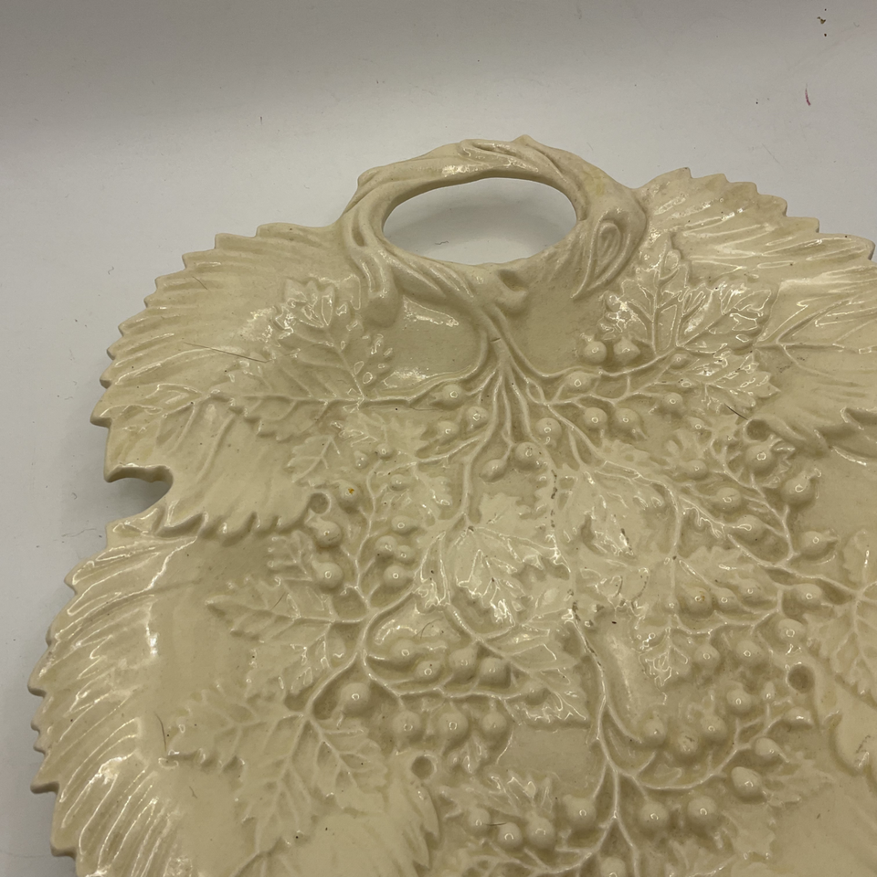 Palin Thorley Williamsburg - Vintage Creamware Grape Leaf Sweetmeat ...