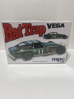 MPC Chevy Vega Rat Trap 1:25 Scale Model Kit MPC905 Factory Sealed ...