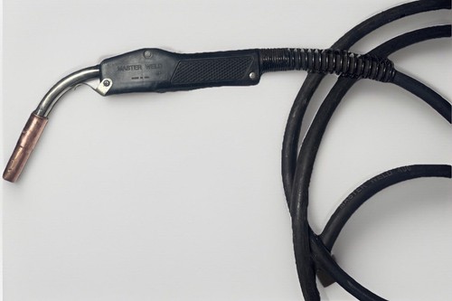 Miller Suitcase X-TREME 12VS Wire Feeder w/ Master Weld 400 Amp MIG Gun ...