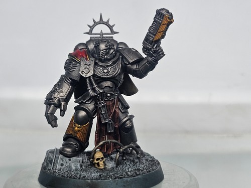 Warhammer 40K Space Marines Captain Messinius - Built/Primed/Some Paint ...