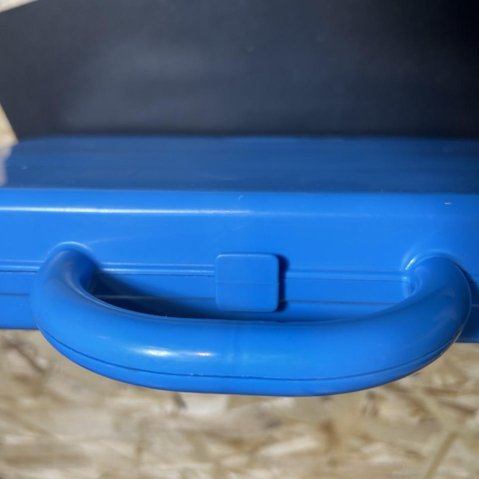 Thomas The Tank Engine Blue Case W/Trains Vintage 1992 All Trains ...