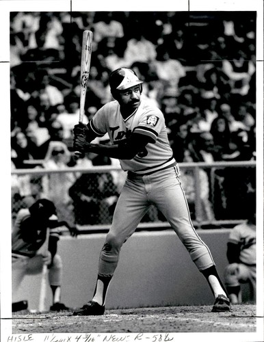 LD244 1974 Original Carl Skalak Jr Photo LARRY HISLE MINNESOTA TWINS ...