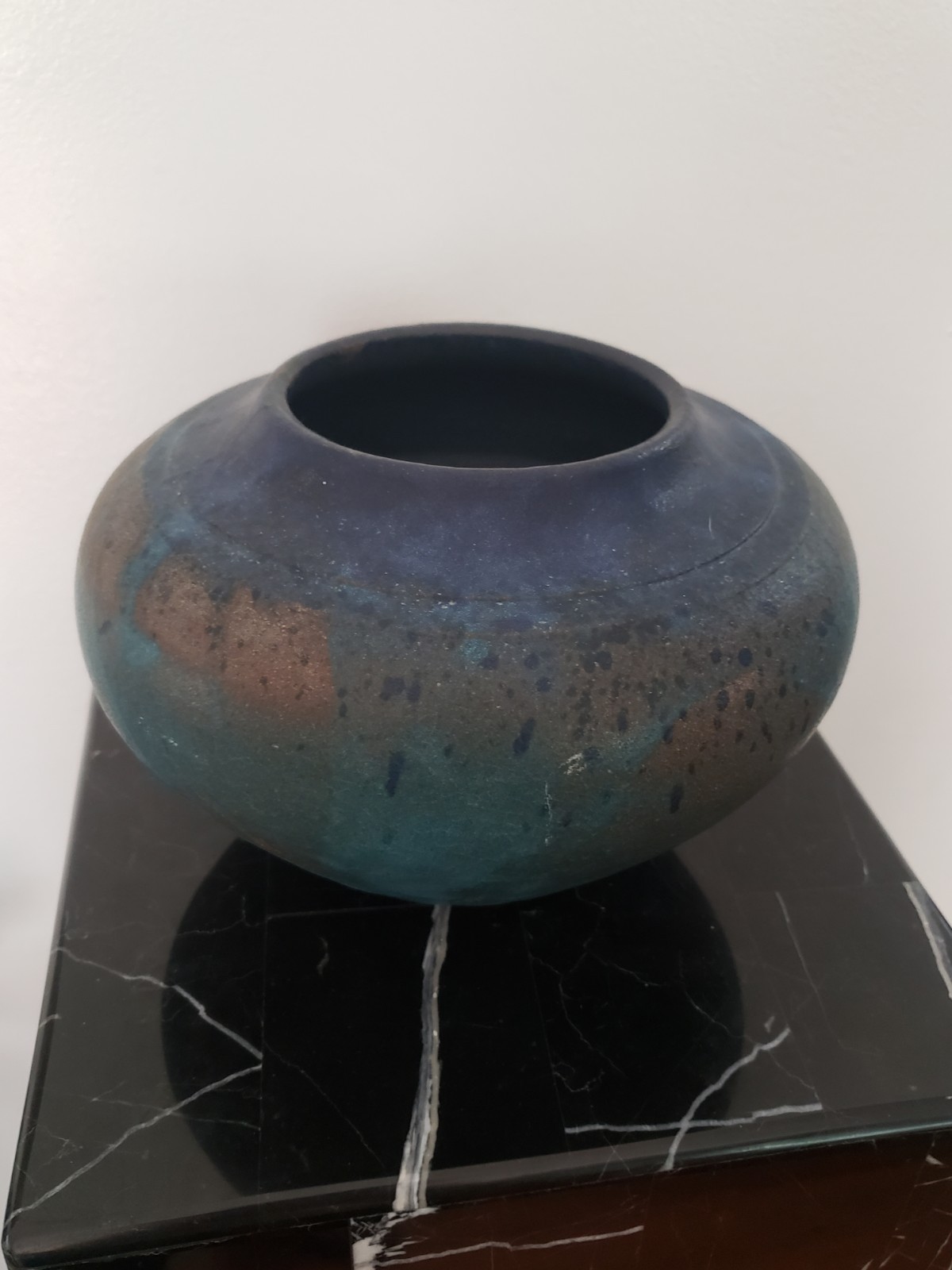 VASE HANDMADE ART POTTERY STUDIO POTTERY ARTIST SIGNED ESTATE ...