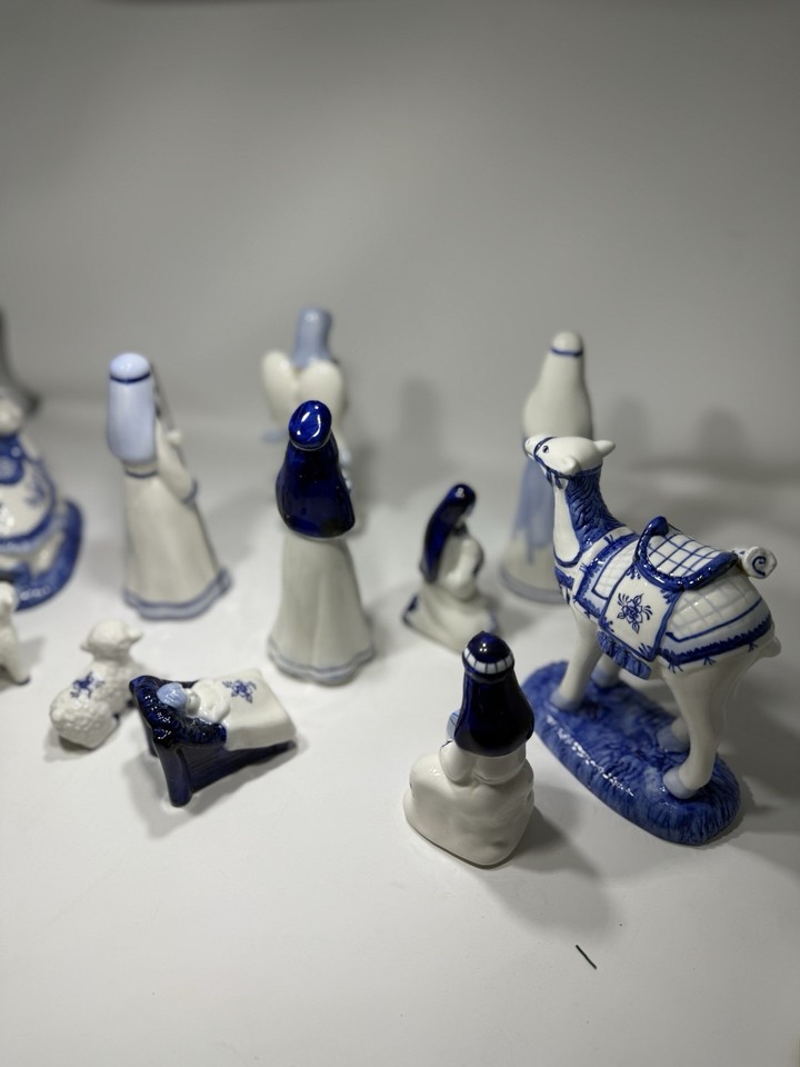 KURT ADLER 1.97"- 6.7" HAND PAINTED PORCELAIN DELFT BLUE 11 PIECE ...
