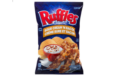 Ruffles Sour Cream 'N Bacon Potato Chips Large Bag Fresh Canadian | eBay