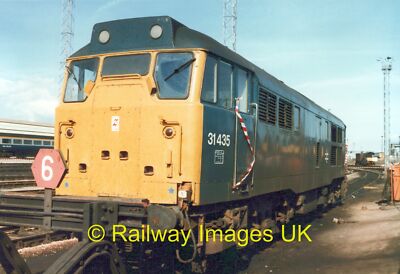 Railway Photo 6x4 Class 31 31435 BR Blue Cardiff Canton TMD c1985 | eBay UK