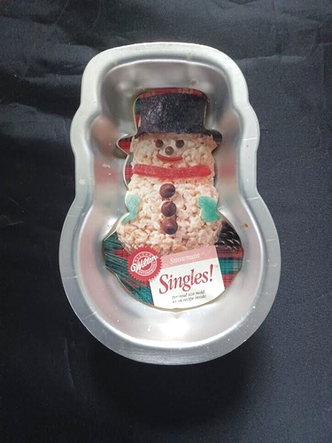 Wilton Singles Snowman Cake Pan for Christmas / Winter Cookies Brownies ...