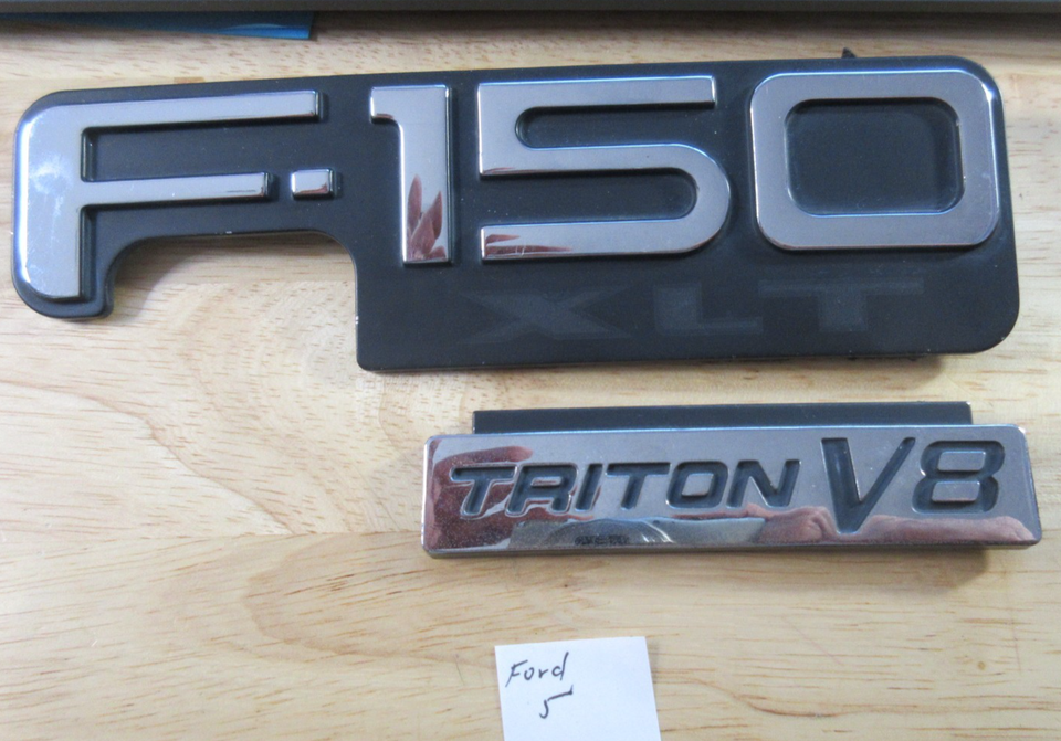 Ford Triton V8 emblem set badge logo F-150 F150 side fender OEM Genuine ...