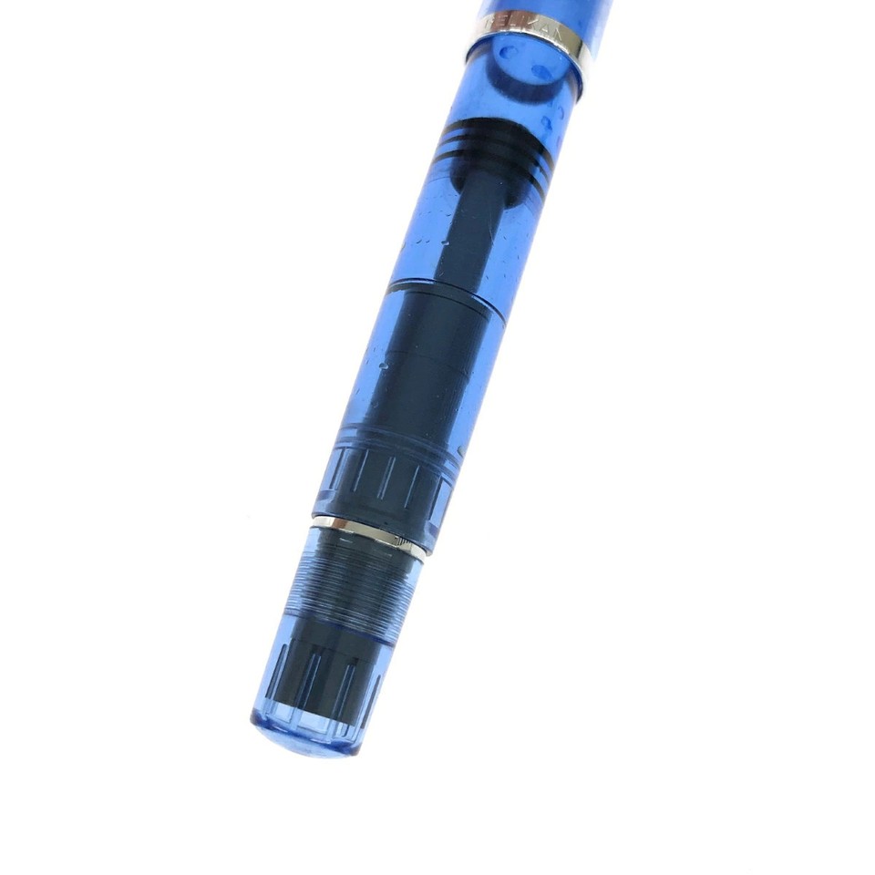 Pelikan Fountain Pen Blue Demonstrator/Transparent M205 Blue/Clear ...