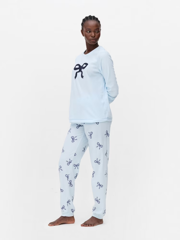 Primark Bow pyjama set size 22/24 (2XL) Womens Blue Bow Print Cozy ...
