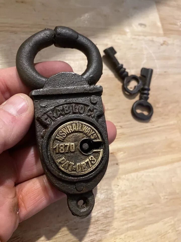 Keys Padlock Antique Wells working Fargo Express Padlock Cast Iron ...