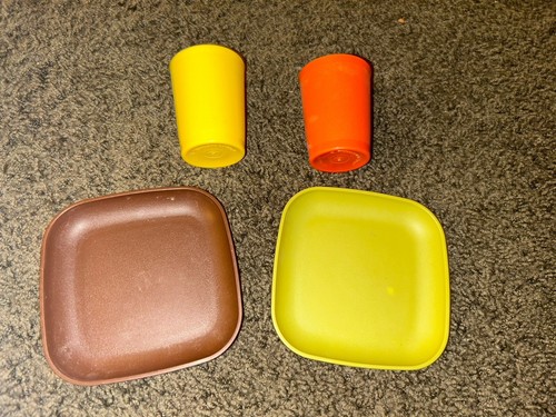 Tupperware Toys Mini Play Set 2 Cups 1503 & 2 Plates 1502 Kids Vtg ...