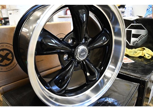 Single 17x10.5 American Racing AR105M Torq Thrust M Gloss Black ...