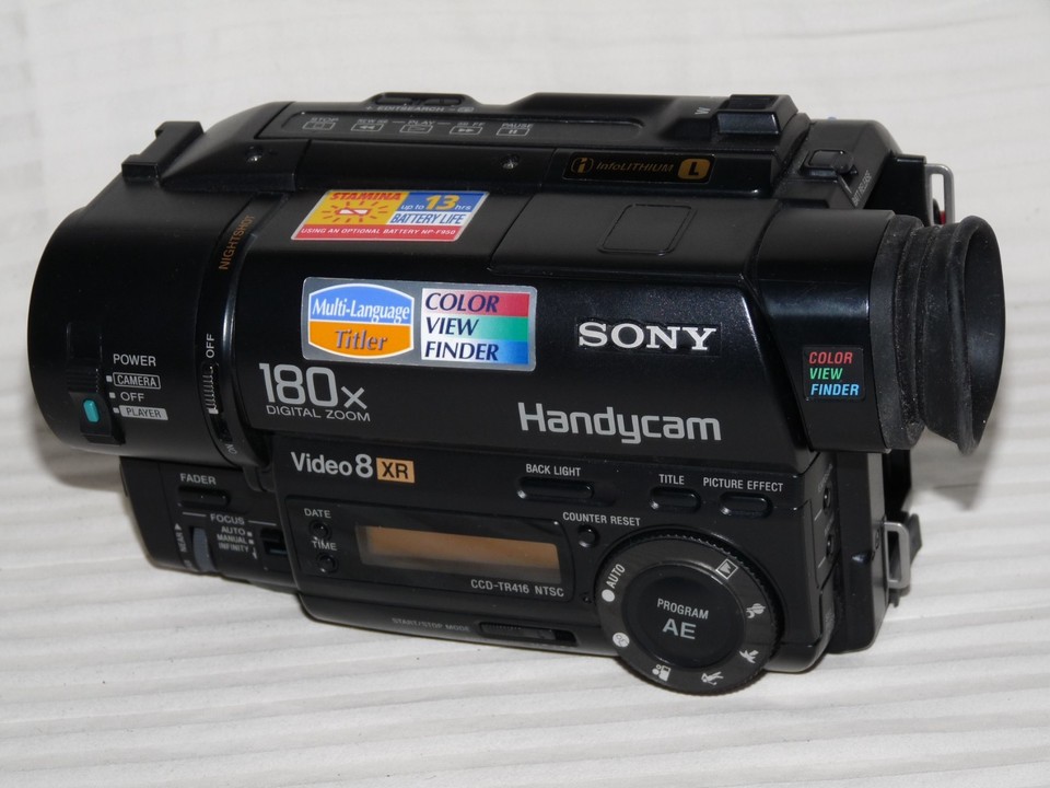 Sony CCD-TR416 HI8 8mm Video8 camera Camcorder VCR Player Video ...