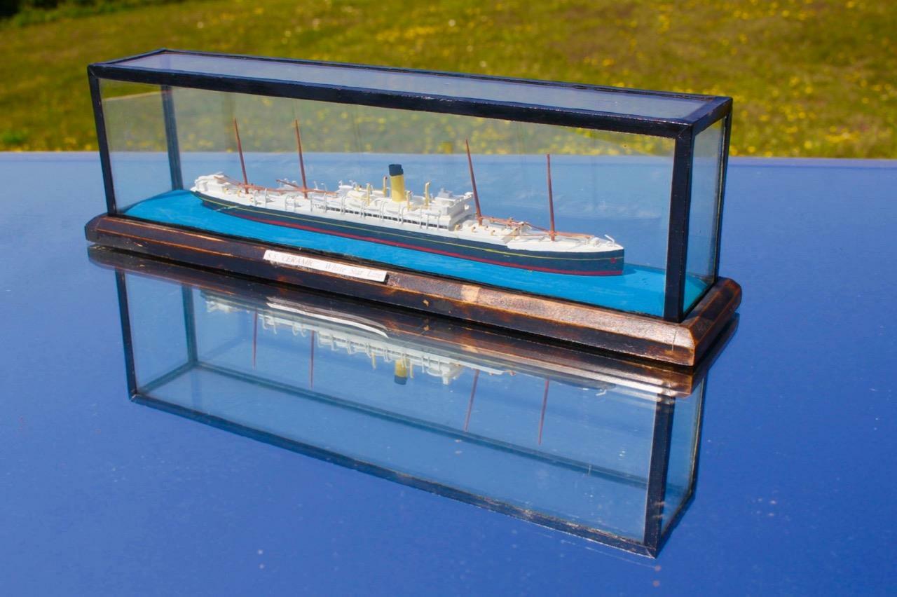 WHITE STAR LINE RMS CERAMIC RARE CASED BASSETT LOWKE WATERLINE MODEL ...