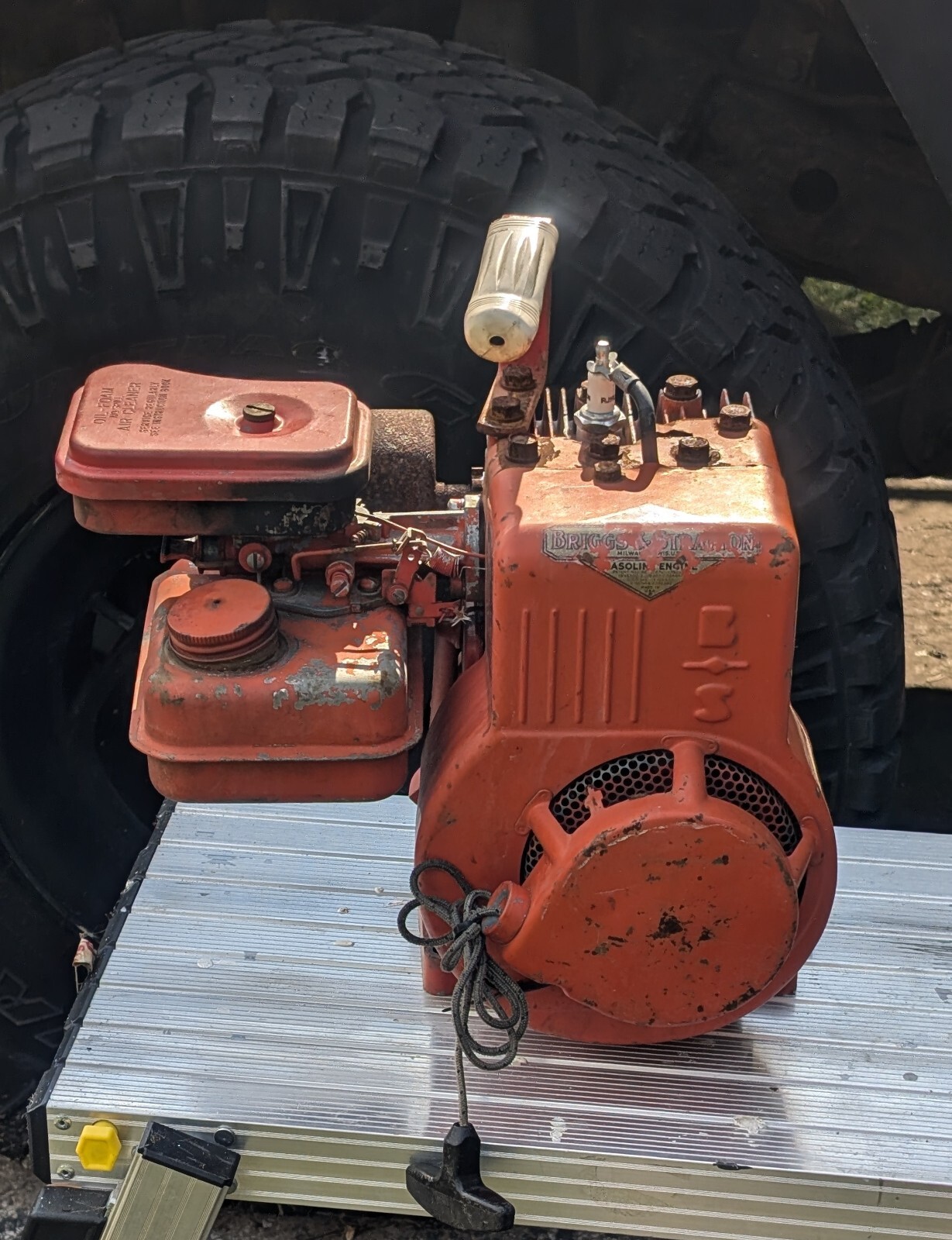 Vintage Briggs & Stratton Engine 2.5 hp 81102 for parts repair mini ...