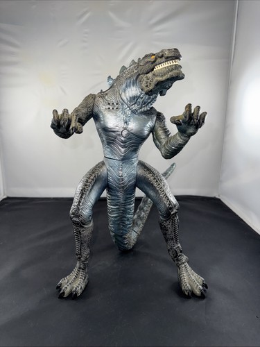 1998 TRENDMASTERS 11” GODZILLA LIVING LARGE ACTION FIGURE ROAR MOUTH ...