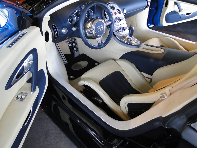 Bugatti Veyron White Interior