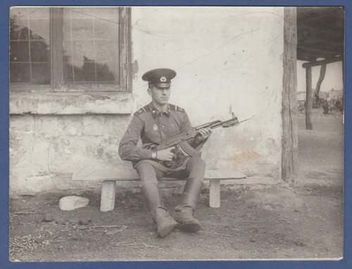 Handsome Guys soldiers with Kalashnikov gun Military Soviet Vintage ...