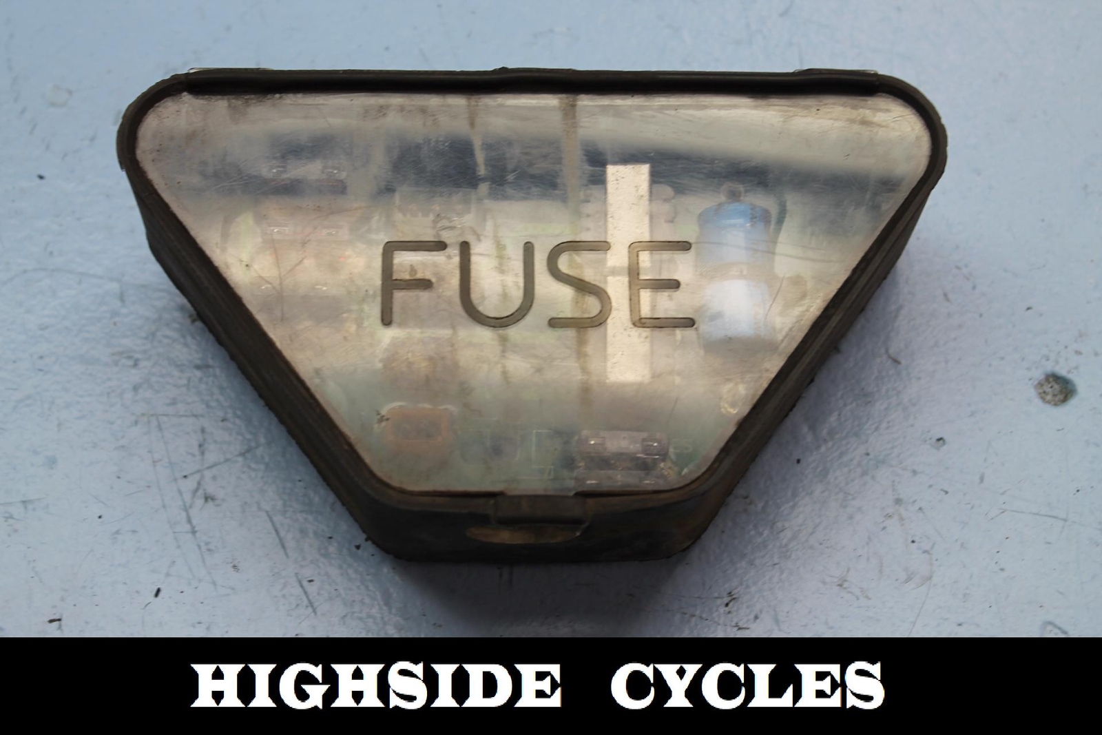 1124 94 HARLEY-DAVIDSON ELECTRA GLIDE FUSE BLOCK BOX BOARD PANEL 72316 ...