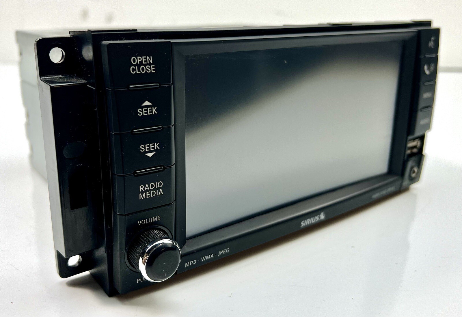 FOR PARTS ONLY 08-11 CHRYSLER JEEP DODGE RAM Navi Radio CD MP3 DVD HDD ...