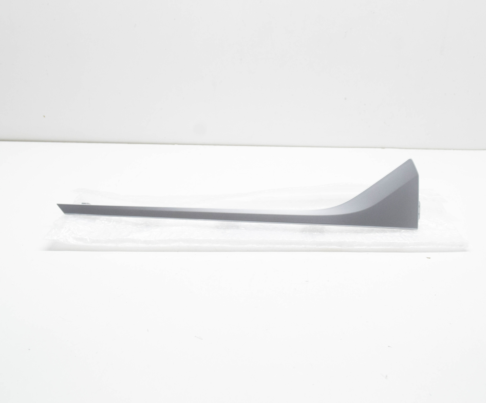 NEW BMW X1 F48 FRONT LEFT GRILLE SIDE TRIM 51117954257 ORIGINAL | eBay