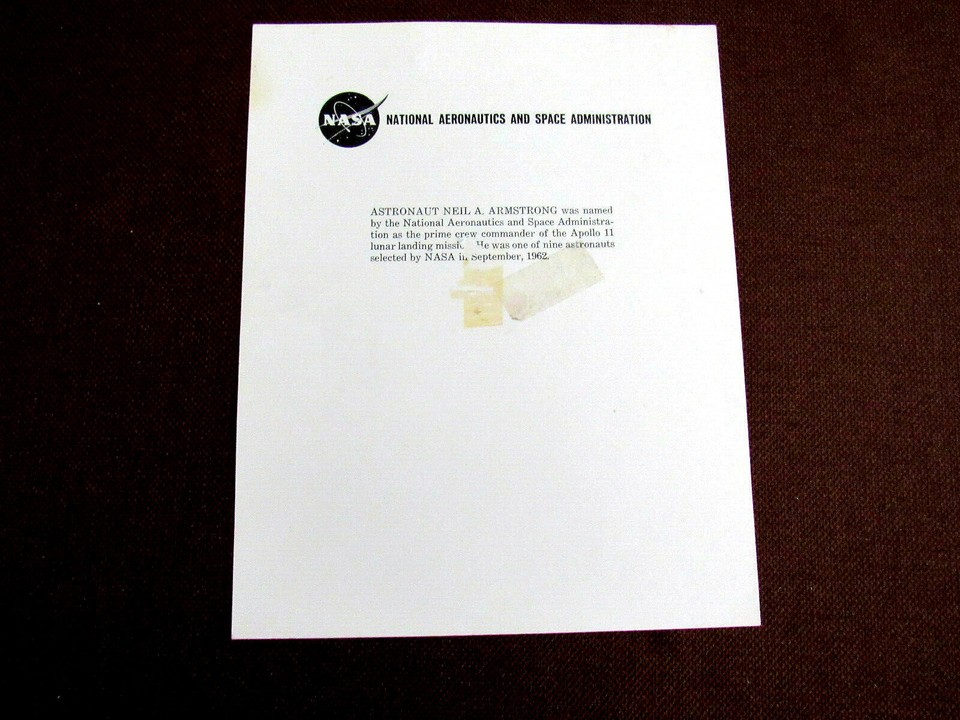 NEIL ARMSTRONG APOLLO 11 FIRST ON THE MOON SIGNED AUTO NASA LITHO PHOTO ...