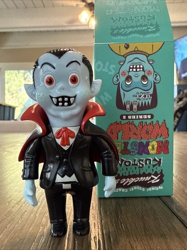 How2work Headlock Studio Monster World Series 2 Dracula Sofubi Medicom Toy | eBay
