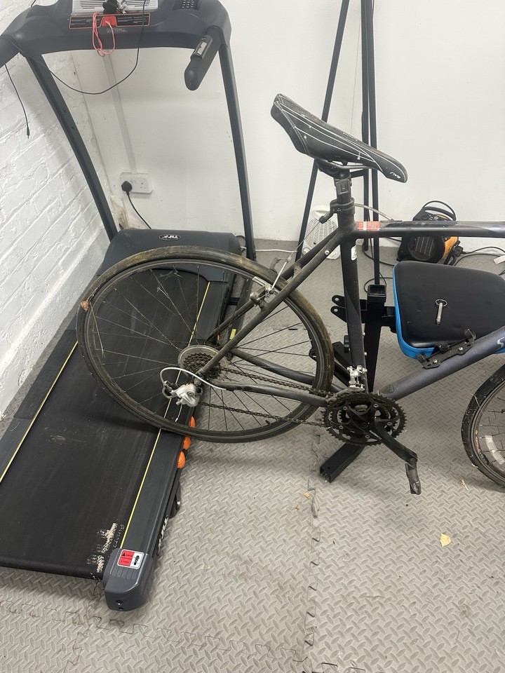 Specialized Tricross Sport Road Bike (Two Spare Tires) | eBay UK