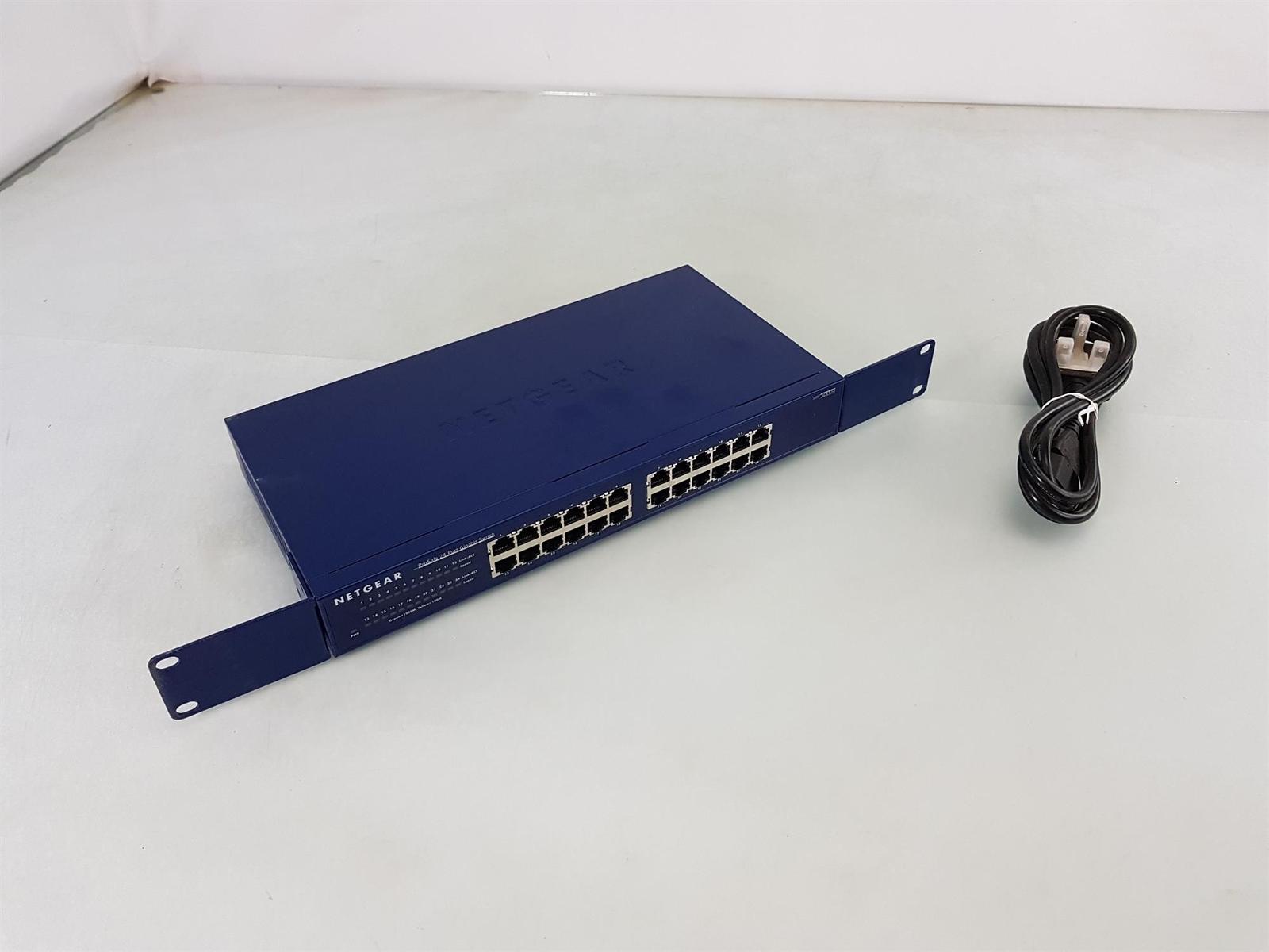 Netgear JGS524 v2 ProSafe 24-Port Gigabit Switch With Rackmount Ears | eBay
