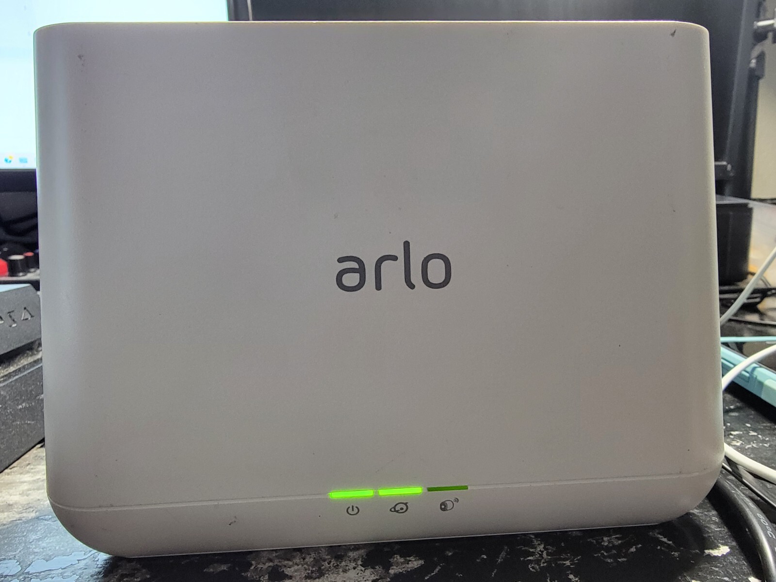 Netgear Arlo Base Station VMB4000 Pls. Read Description | eBay