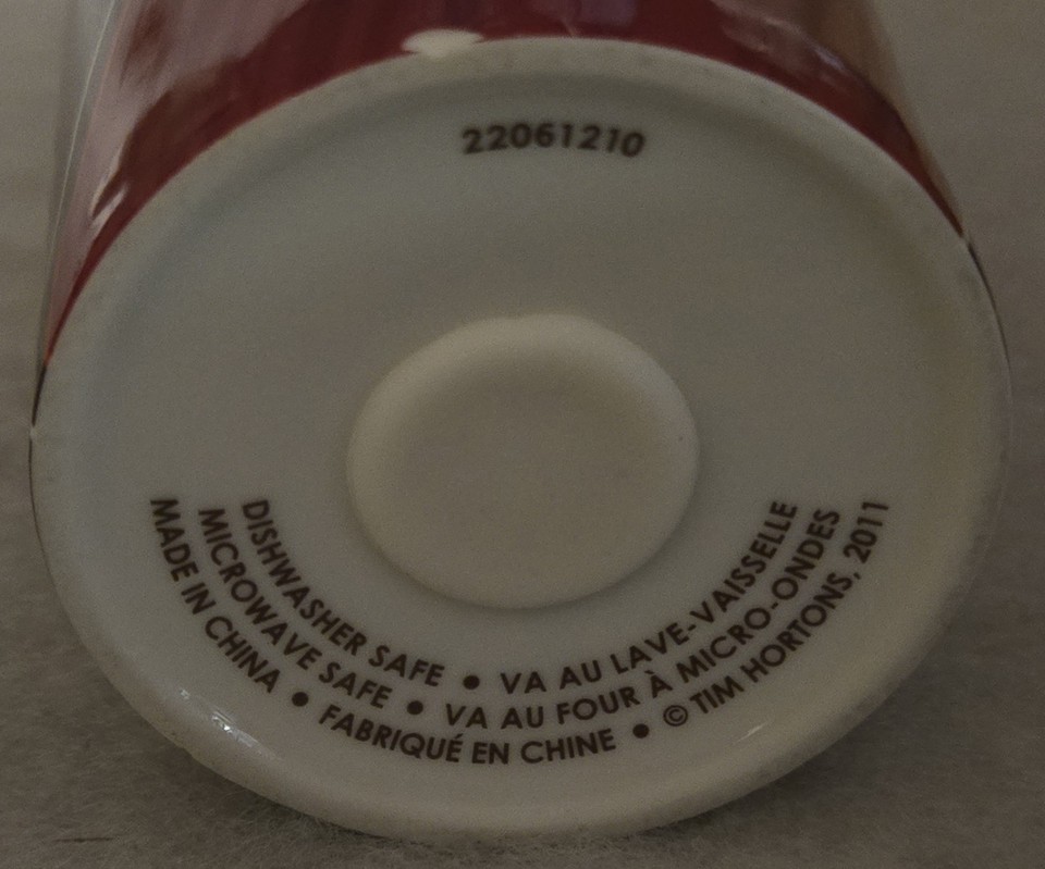 TIM HORTONS 3-D "Fresh Friendly Familiar Always" Ceramic 16oz Travel ...