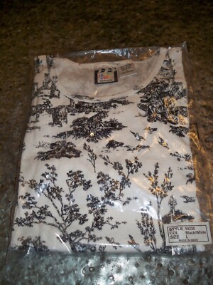 Take Two Clothing Company Black & White New England Farm Scenery Size ...