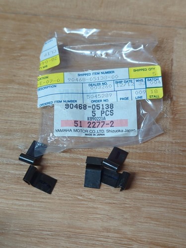 5 NEW OEM YAMAHA EC340 ET300 ET340 SR540 XL540 SHROUD CLIP 90468-05138 ...