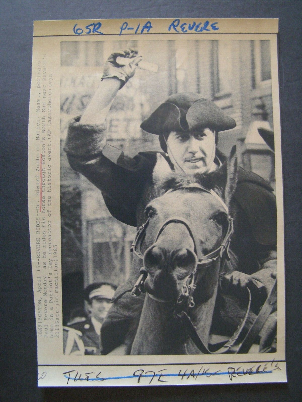 AP Wire Press Photo 1985 Dr Ed Zullo of Natick Ride Horse Portrays Paul ...