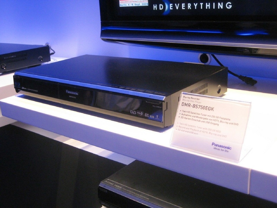 Panasonic MultiRegion DMR-BS750 Freesat HD 250GB DVD Blu-Ray Recorder ...