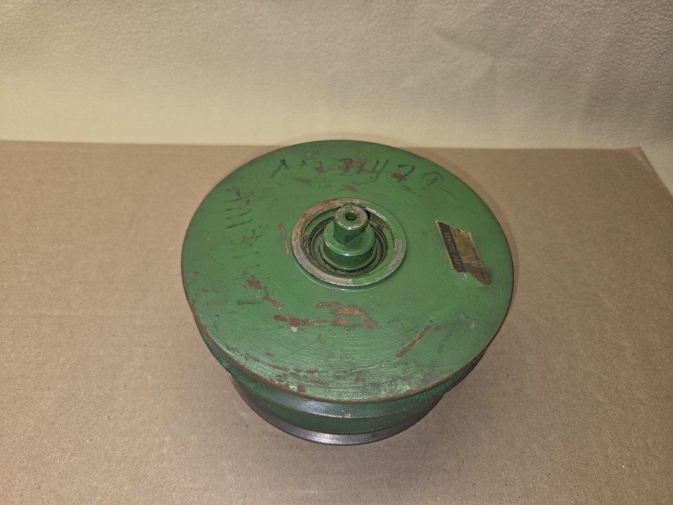 JOHN DEERE AM 31479 PTO CLUTCH ASSEMBLY (FITS MODEL 110, 112) | eBay