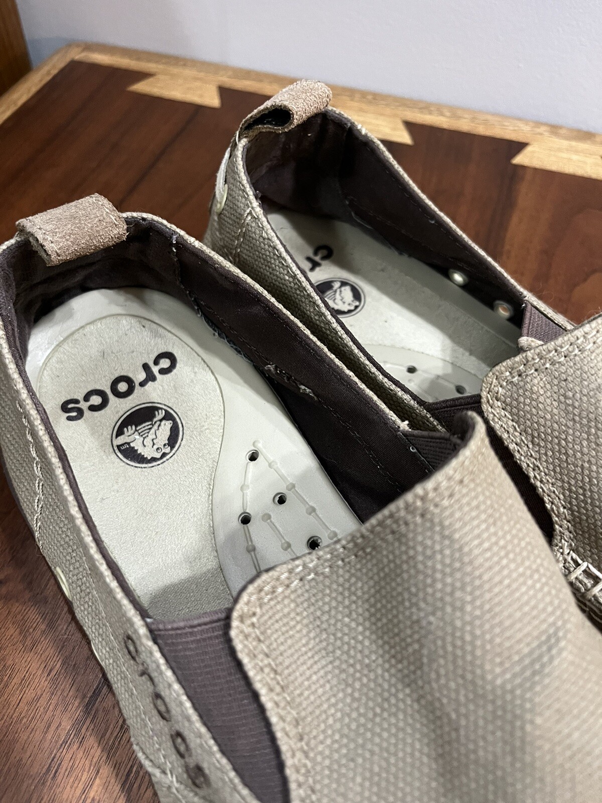 Men’s Crocs Walu Slip-On Loafers 11270 Khaki/Brown Canvas Slip On Shoes ...