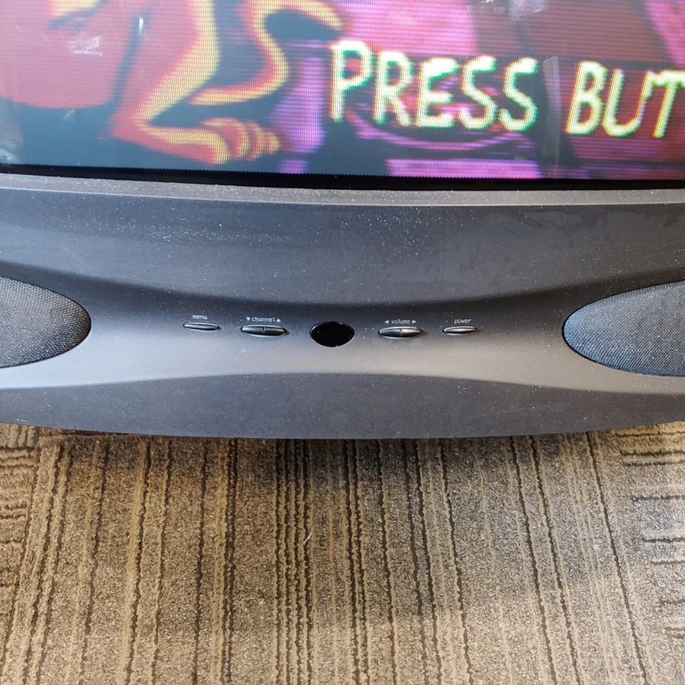 Zenith 27 Inch CRT TV Retro Gaming Coaxial RCA Input A27B33W Remote ...