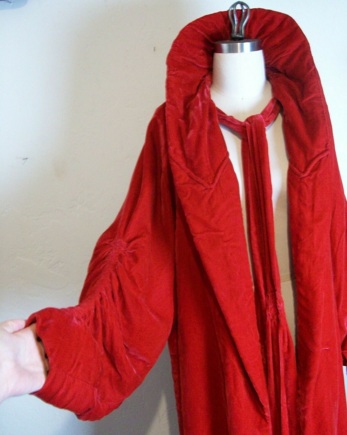 Vintage Rare 1930s Red Silk Velvet Cocoon Coat Collec… - Gem