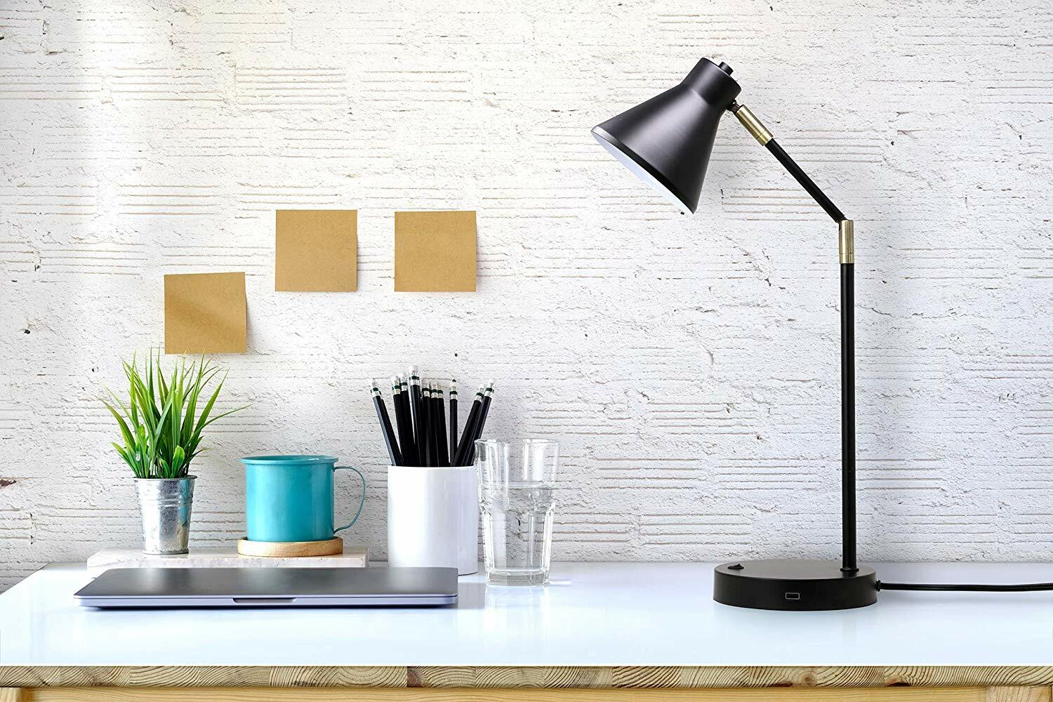 O’Bright LED Desk Lamp with USB Charging Port, 100% Metal Lamp, 270 ...