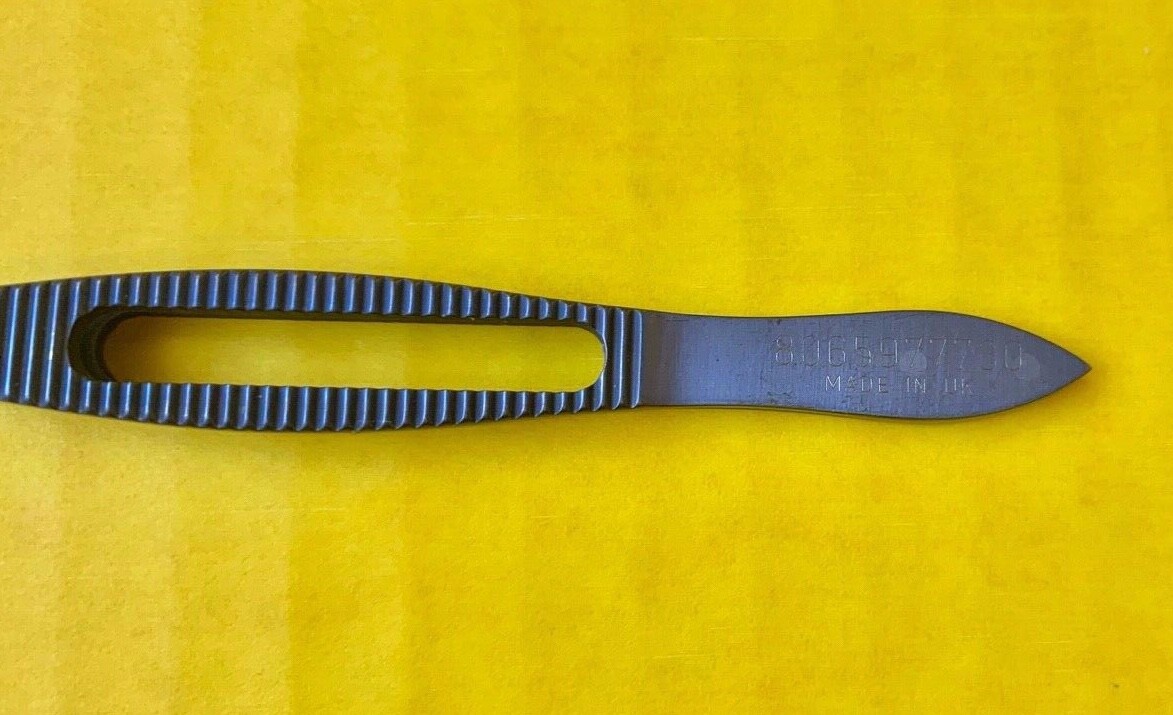 Alcon Surgical Acrysof Implantation Forceps, Titanium REF: 8065977730 ...