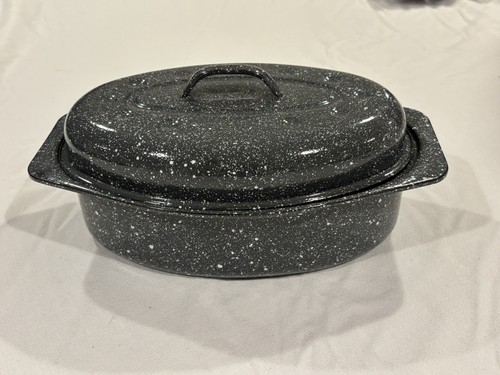 Clean Vintage Savory Roasting Pan Oval Black Speckled Enamel Medium ...