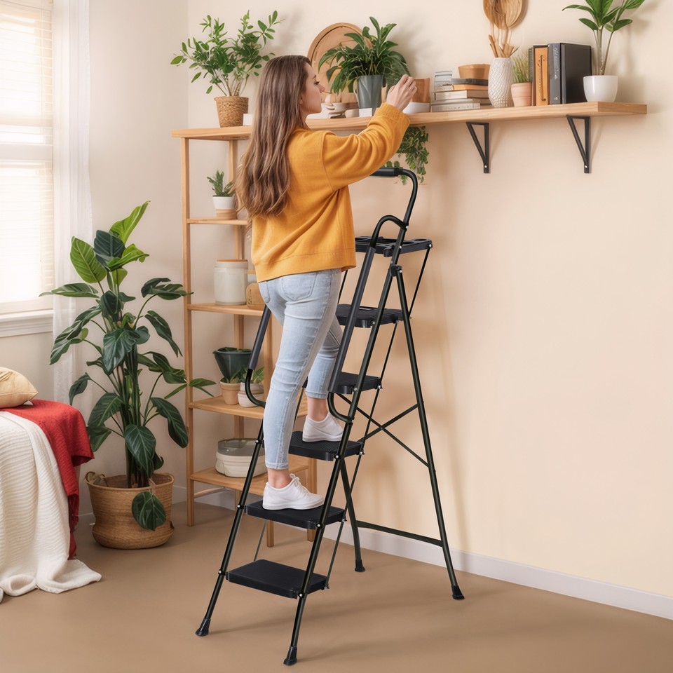 5 Step Ladder with Tool Platform and Handrails Safe Step Ladder 330 Lbs ...
