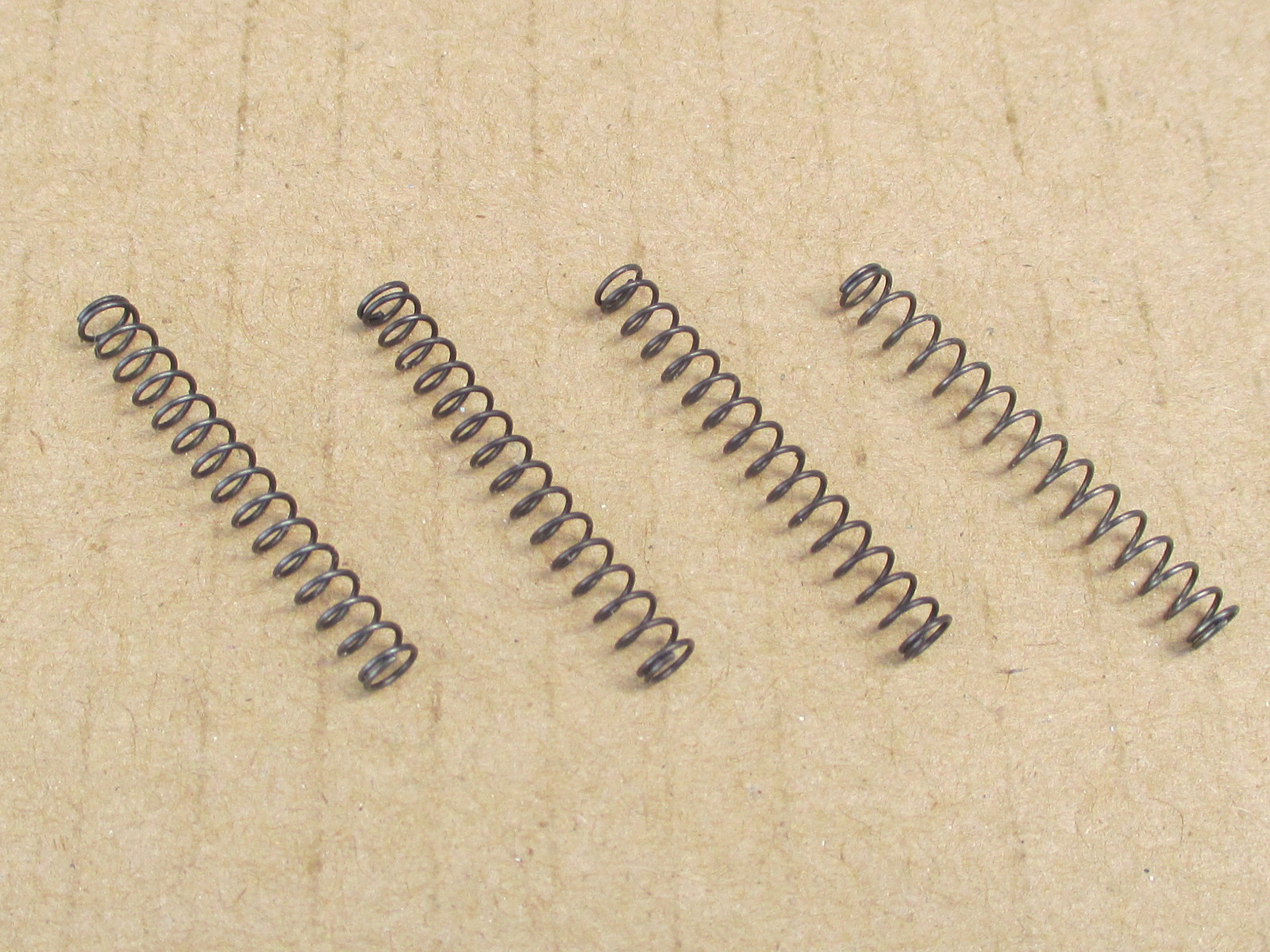 4 OIL PUMP ROTOR BLADE SPRINGS FOR ALLIS CHALMERS G138 POWER UNIT G149 ...