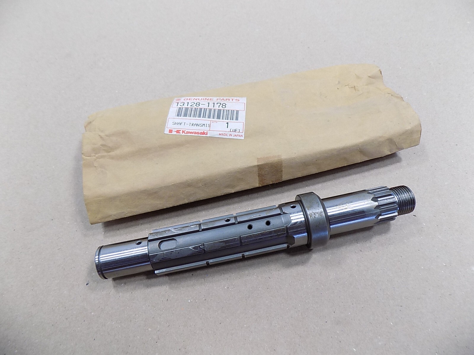 NEW OEM KAWASAKI SHAFT TRANSMISSION OUTPUT / 13128-1178 / ZX600 | eBay